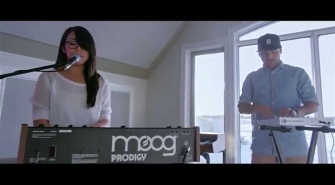 Tiffany Jade - TRAKTIVIST