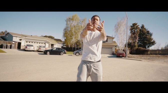 Young Lama - TRAKTIVIST