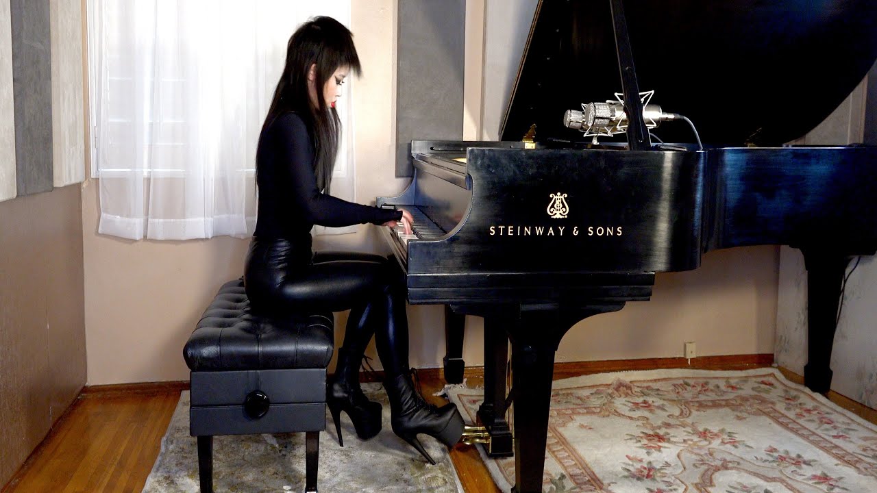 Connie Han - TRAKTIVIST